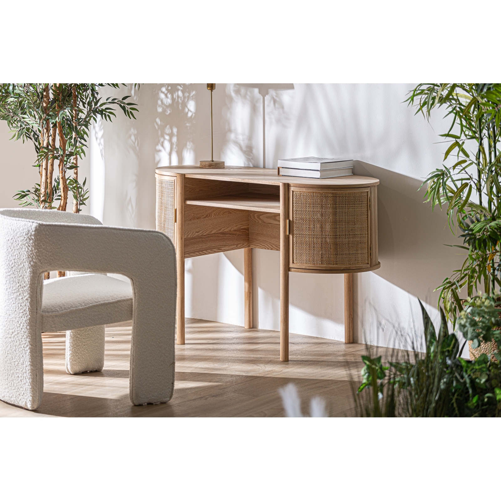 Birou bej natur din lemn si ratan Ikla - Mobilier, Iluminat ...